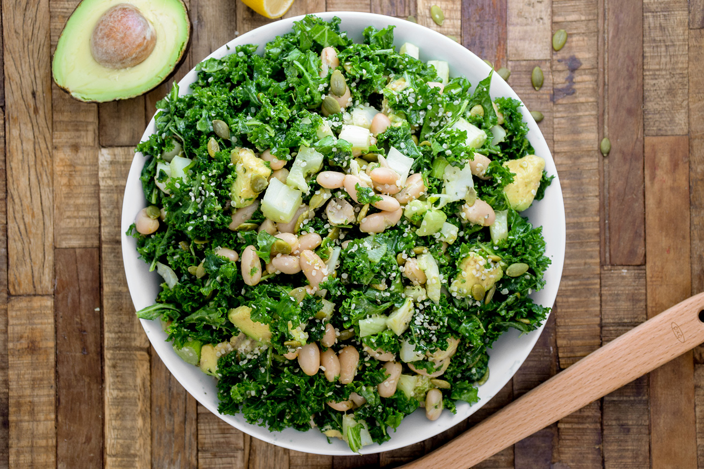 The Best Kale and Avocado Salad - Bravabod